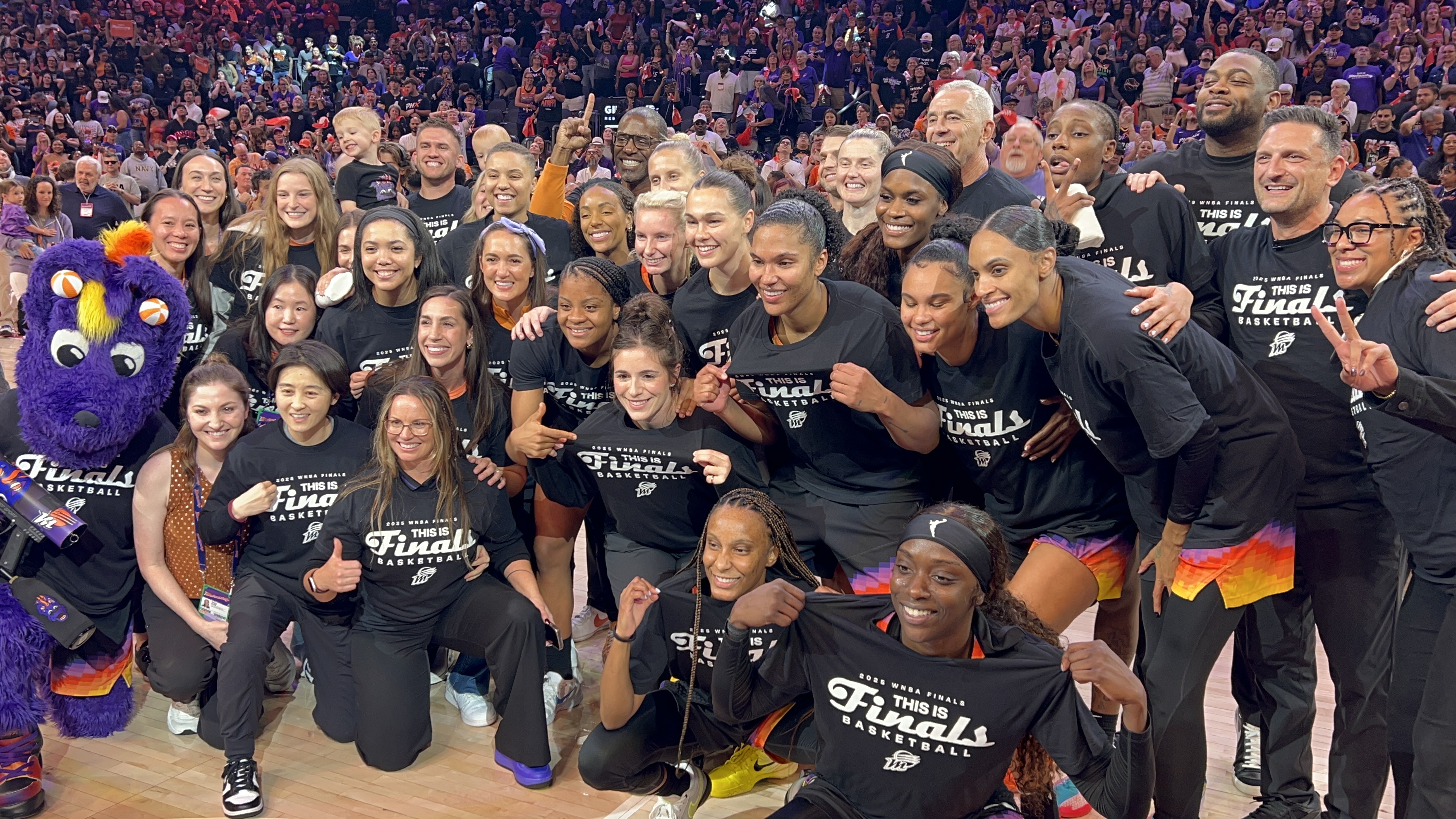 DeWanna Bonner steps up to help Mercury return to WNBA Finals for sixth ...